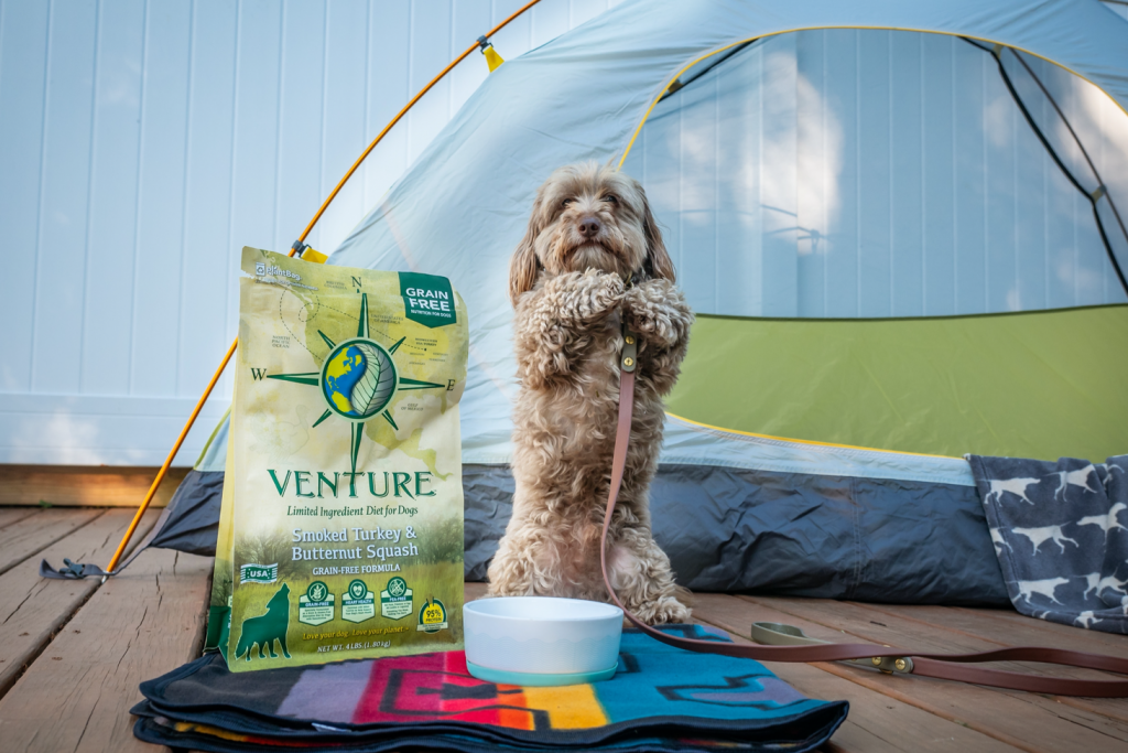 Earthborn Holistic: Love your pet, love your planet! - The Official Petflow Blog